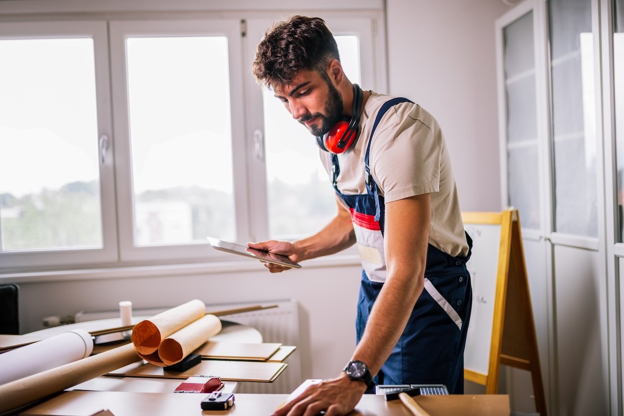 How to Hire and Train Flooring Installers Who Represent Your Brand