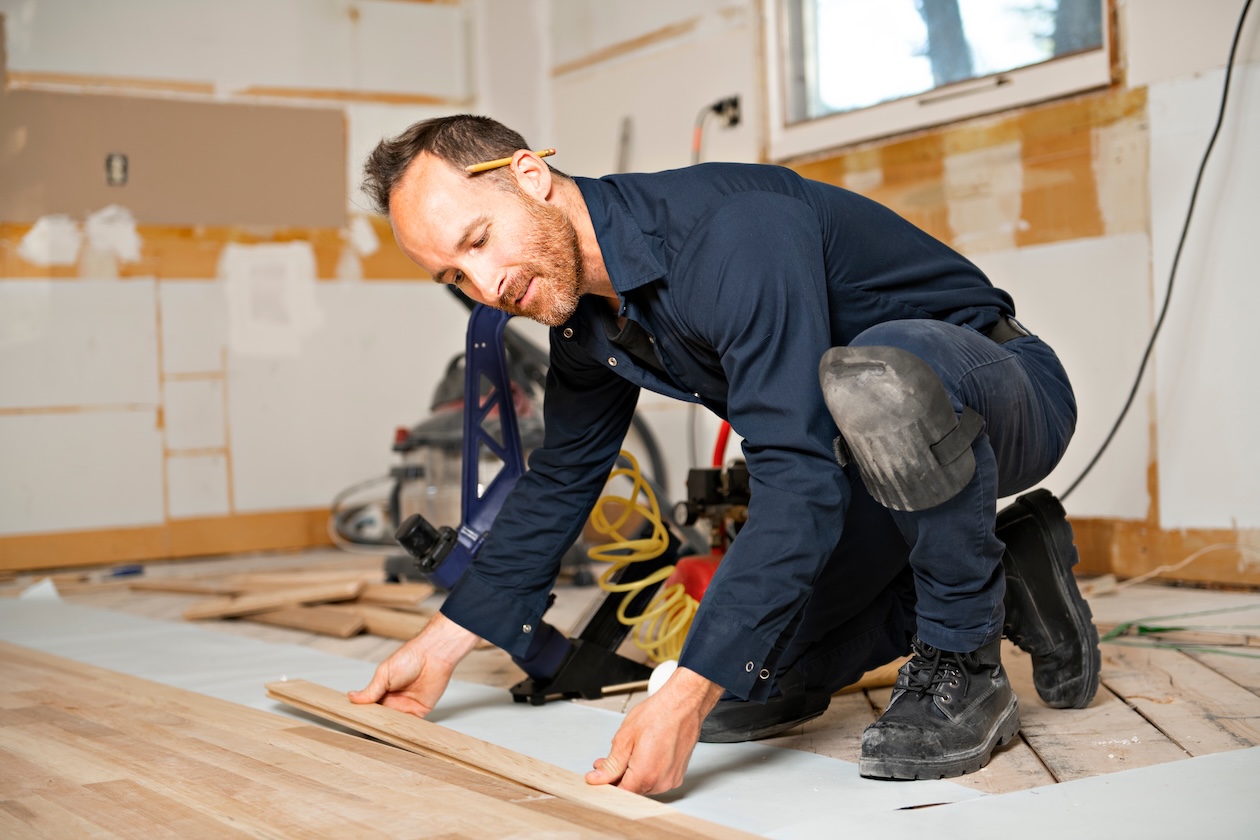 What Tools Do Flooring Installers Need to Get the Job Done Right?
